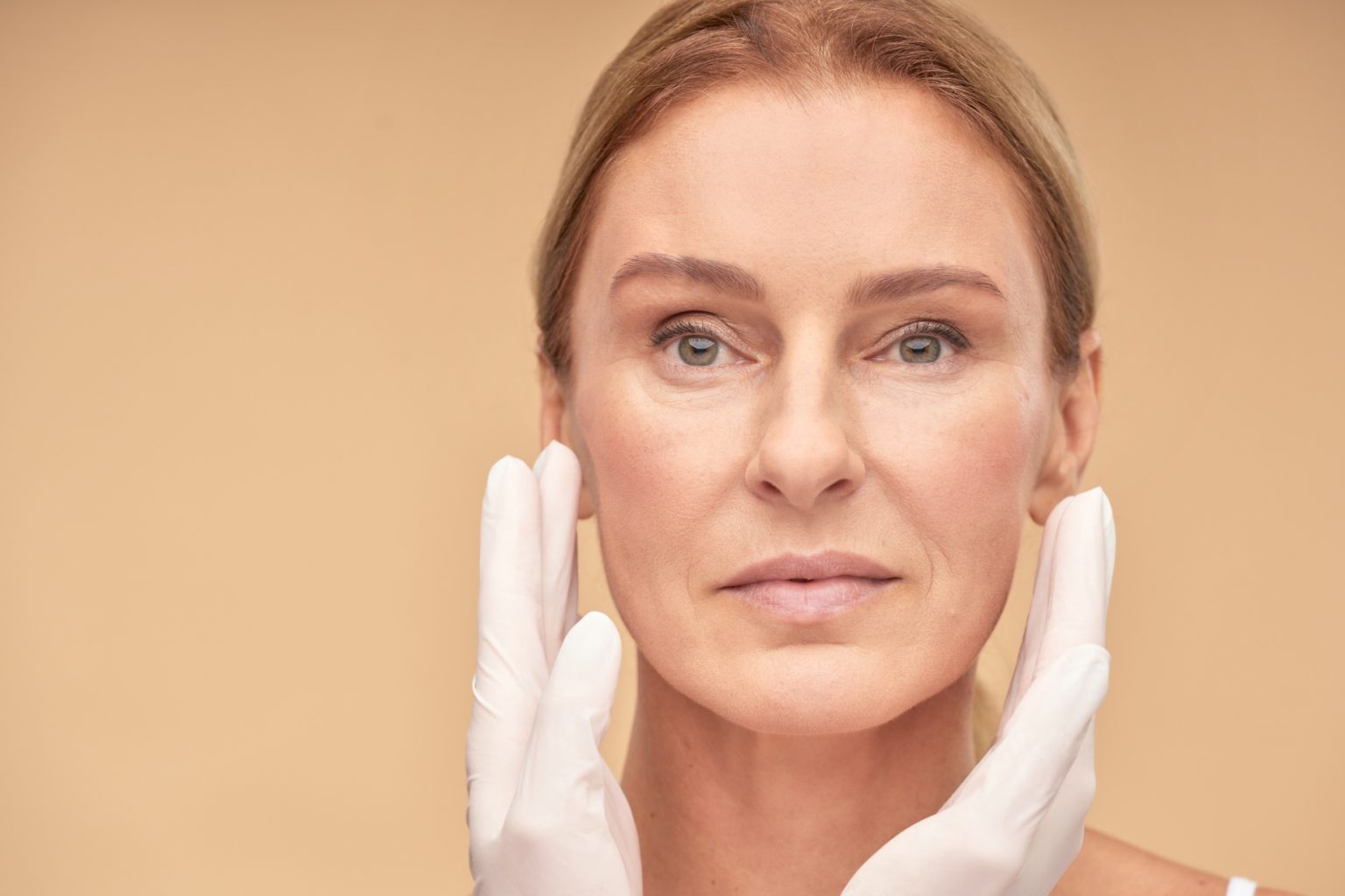 Thread Lift Vs Face Lift: Discover the Best Procedure for Lifting Wrinkles!